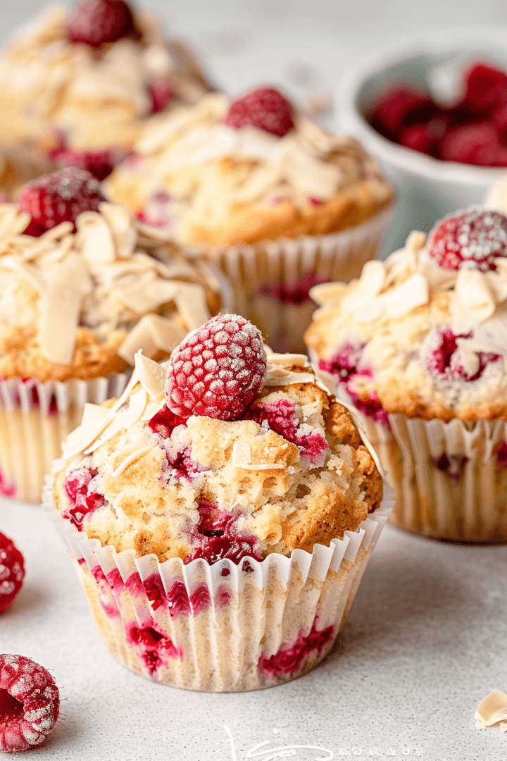 Delicious White Chocolate Raspberry Muffins Recipe: Easy & Irresistible