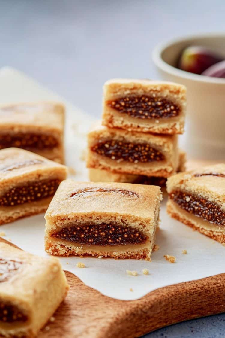 Easy Homemade Fig Bars Recipe