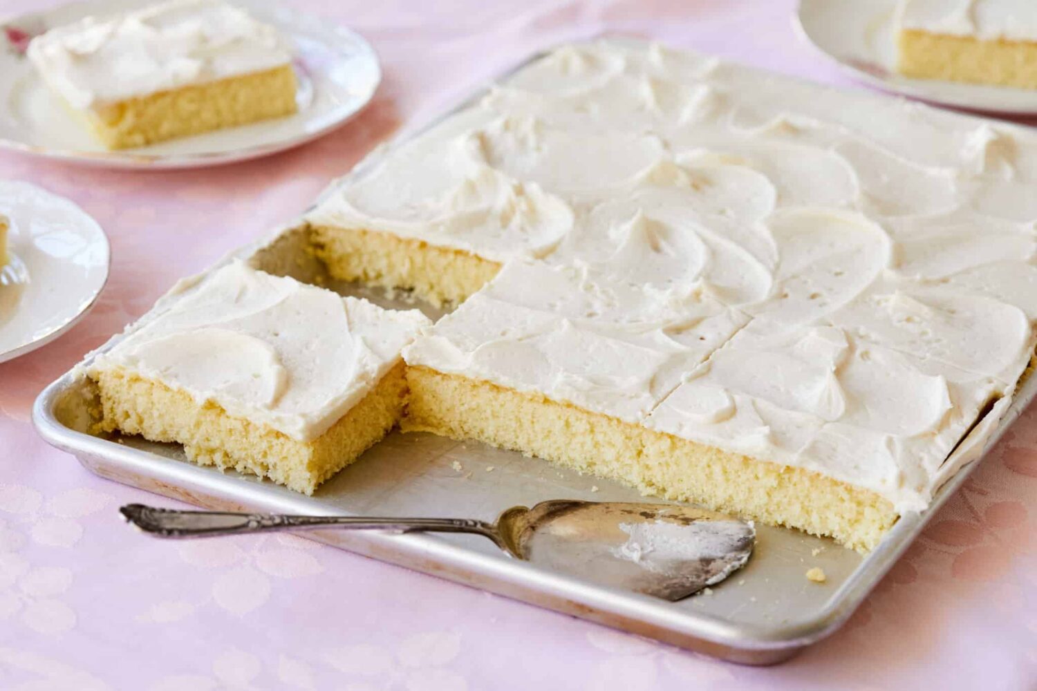 20+ Sheet Cake Recipes You Need to Try